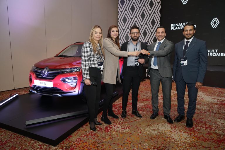 RENAULT PLAN ROMBO CELEBRA 12 AÑOS DEOPERACIÓN EN COLOMBIA - RENAULT Sofasa