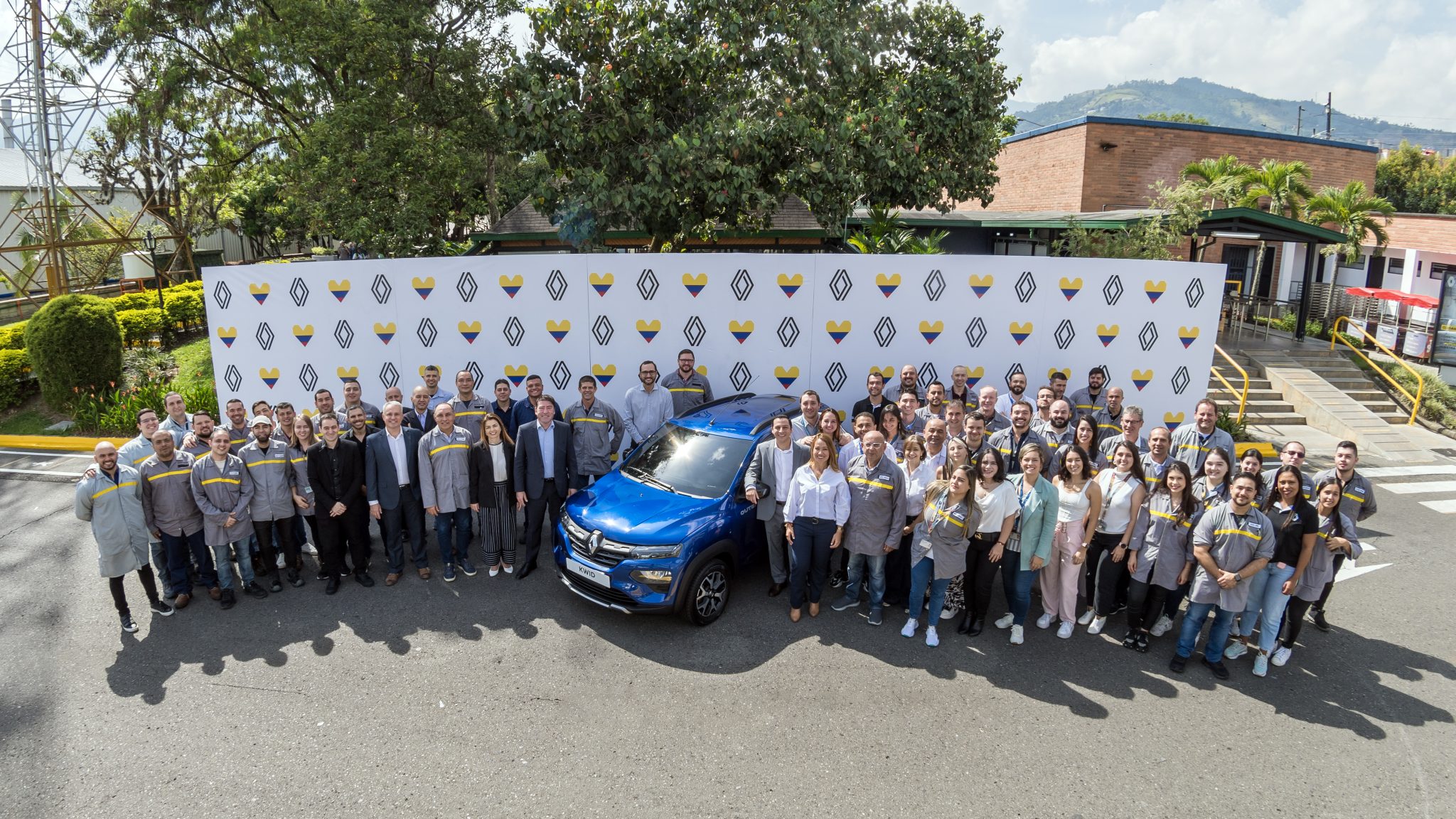 RENAULT-SOFASA CONFIRMA INVERSIÓN DE HASTA USD 100 MILLONES PARA LA ...