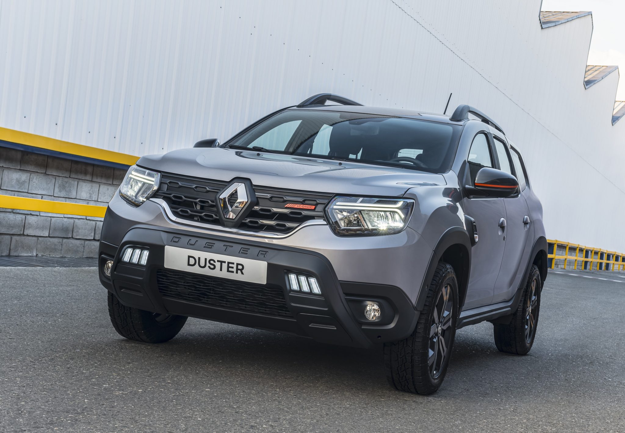 RENAULT DUSTER: LA RENOVACIÓN DE UN ÍCONO EN COLOMBIA - RENAULT Sofasa